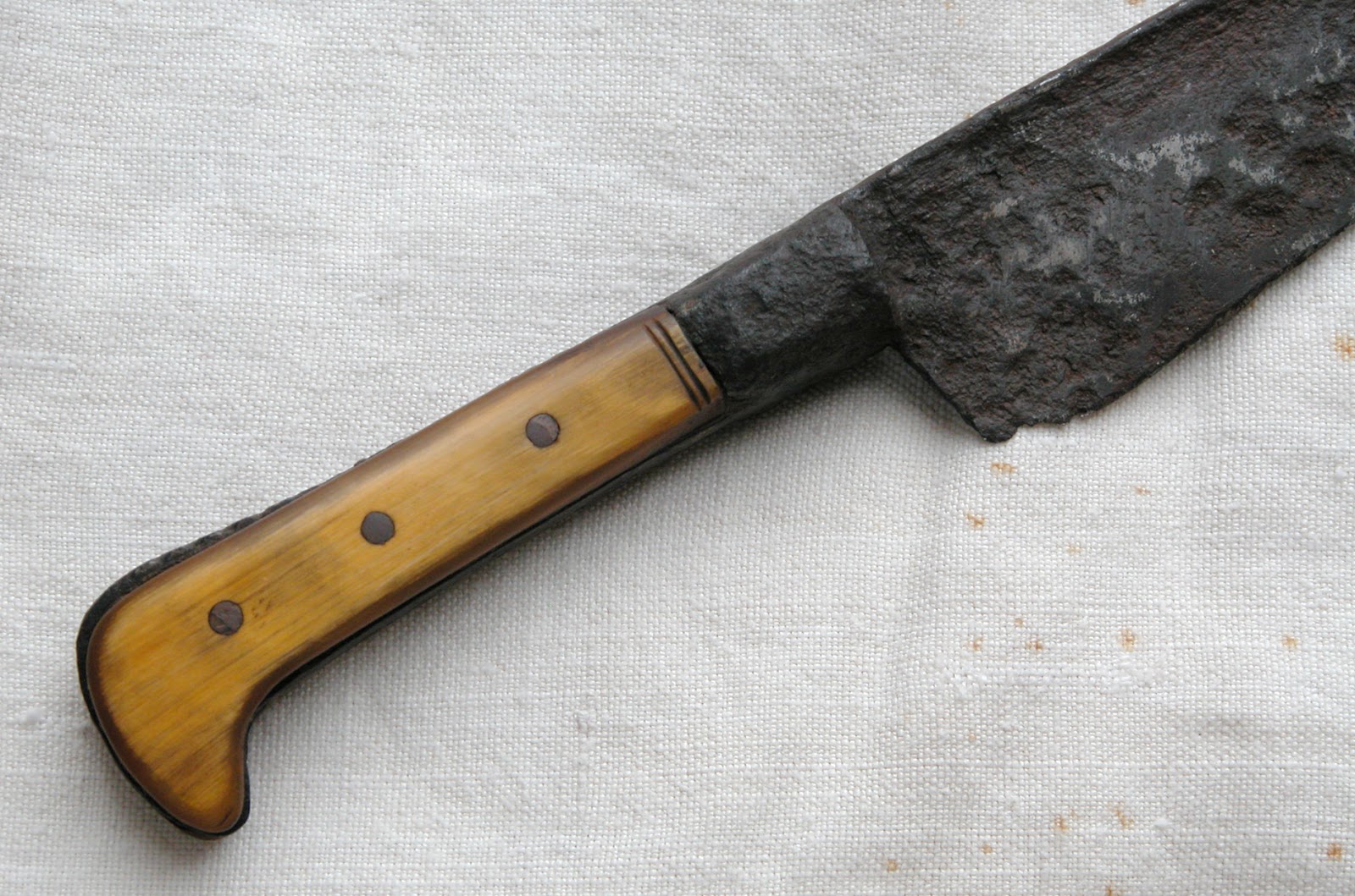 Contemporary Makers: Antique Knife