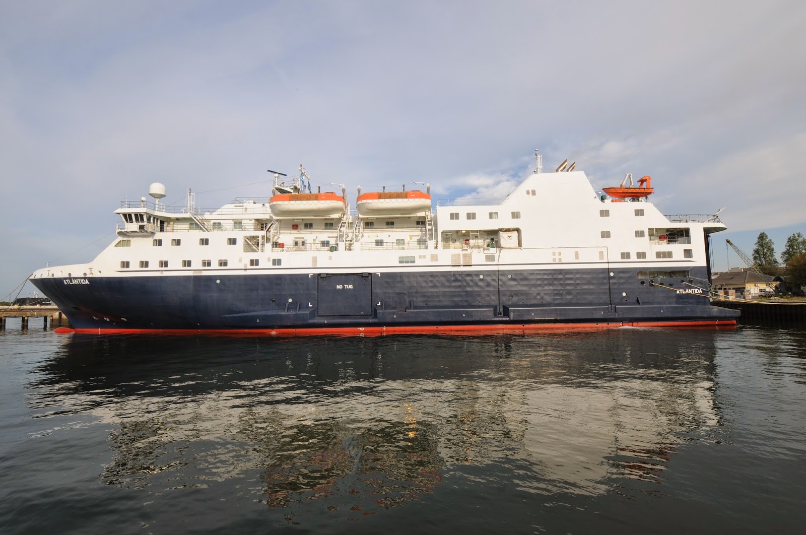 SHIPS & THE SEA - BLOGUE dos NAVIOS e do MAR: ATLÂNTIDA sold for ...