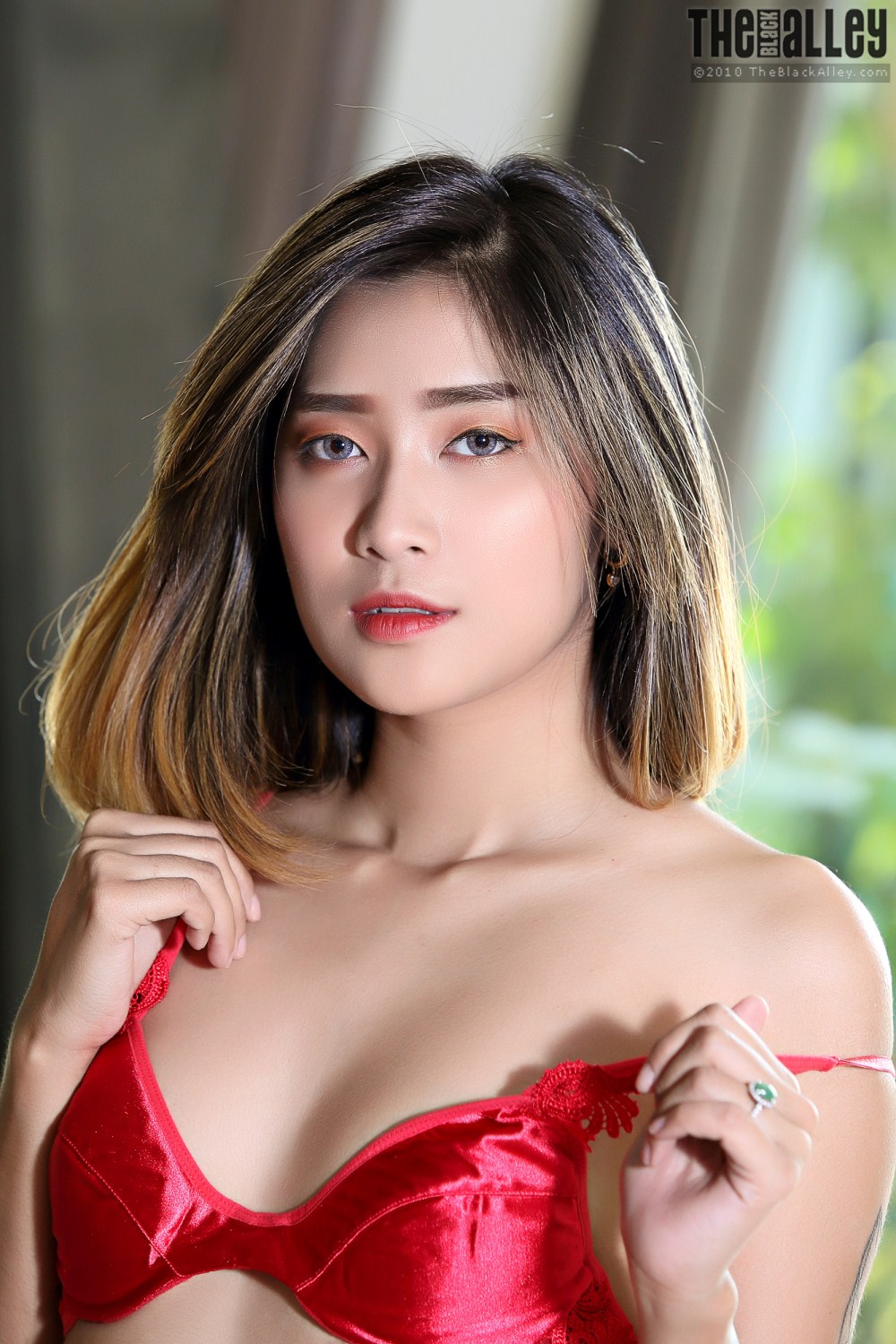  The Black Alley Apple Set 38 2019 03 07 3600000 Beauty