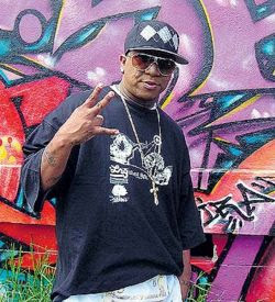 Tribus Urbanas y Culturas: Hiphoperos y Raperos