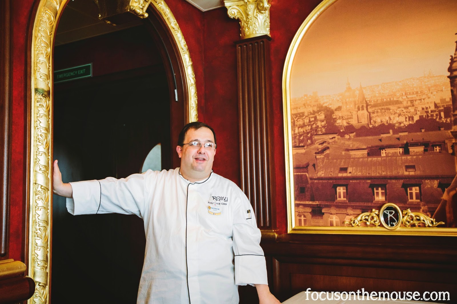 Focus on the Mouse: Remy Featuring Pompidou’s Patisseries Dessert ...