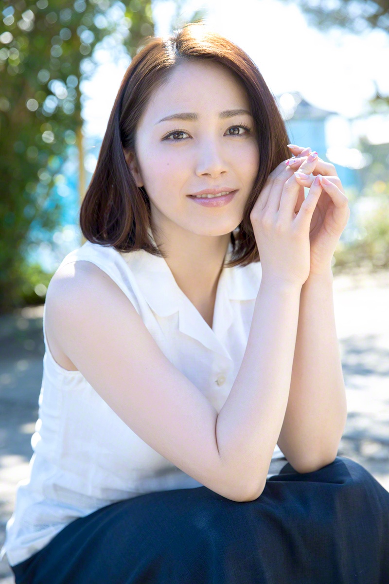 Nao Kanzaki and a few friends: Yuu Kikkawa: WBGC #145 scans part one