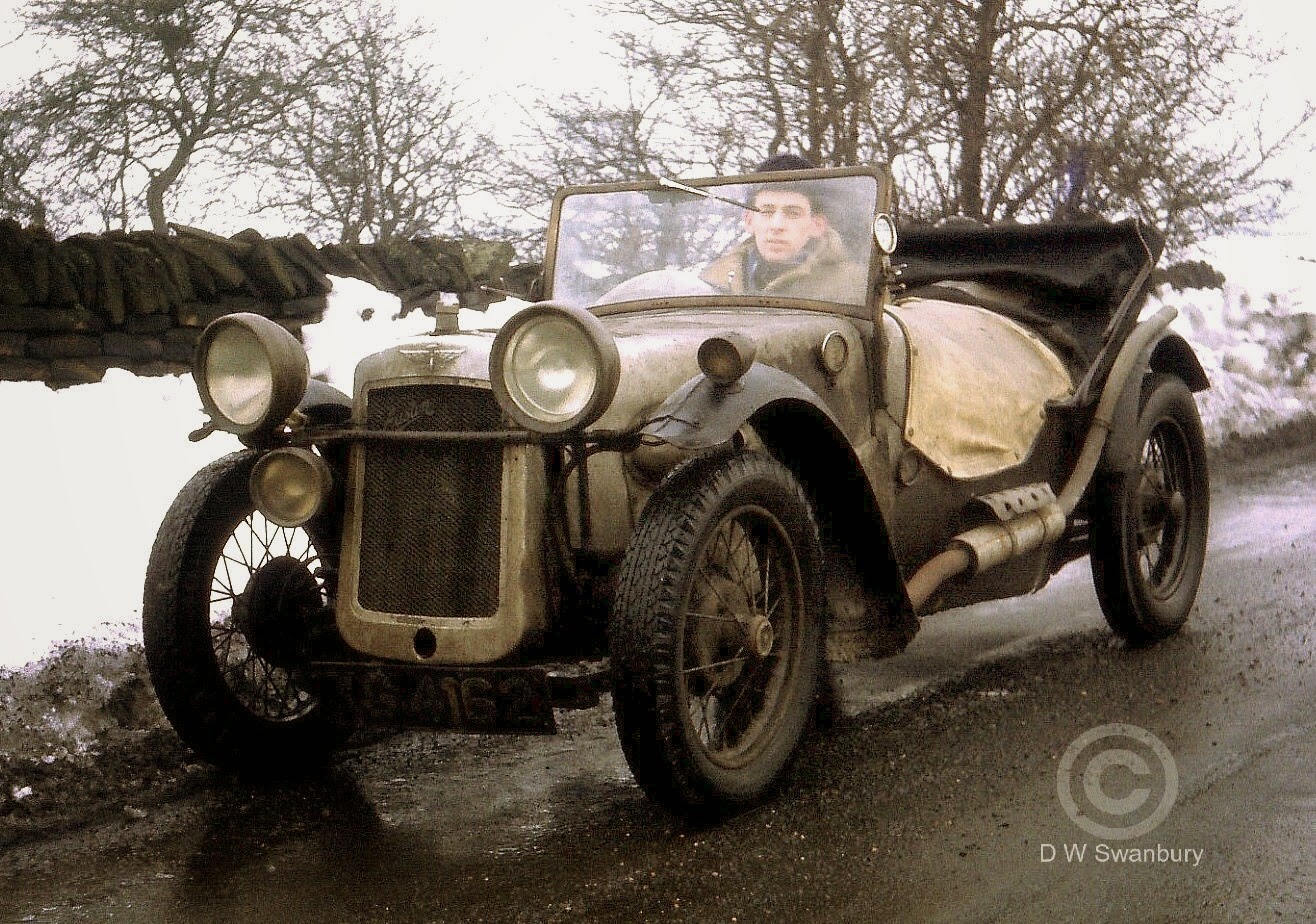 Colne Valley Beagles and other things of interest.: A CLASSIC ASTON ...
