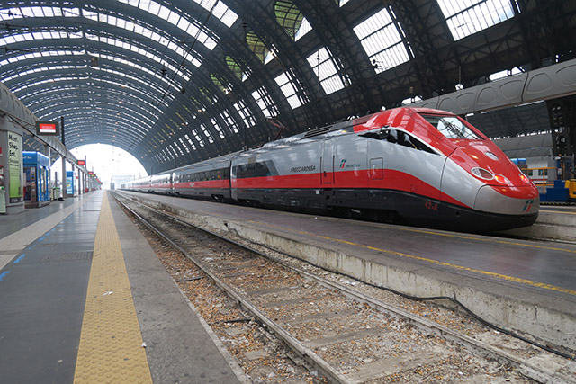 Frecciarossa Trenitalia High-Speed Italy Train Milano to Venice info.