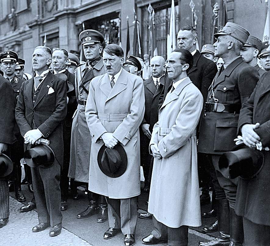 ..Desde mi Trinchera...: El 20 de Julio de 1944 por Otto Remer, 1982