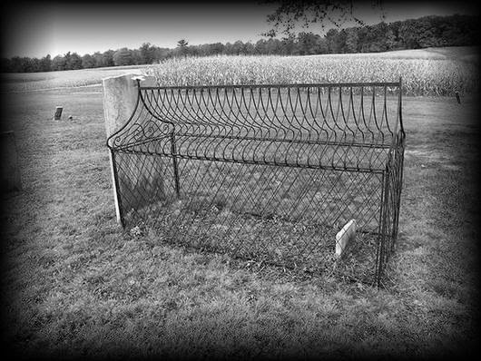 Vermont Dead Line: The Mortsafe