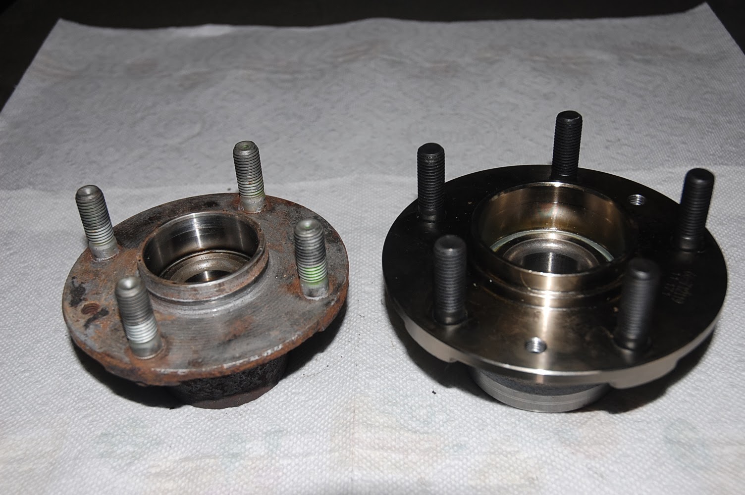 MiataV8 Conversion: Five Lug Conversion