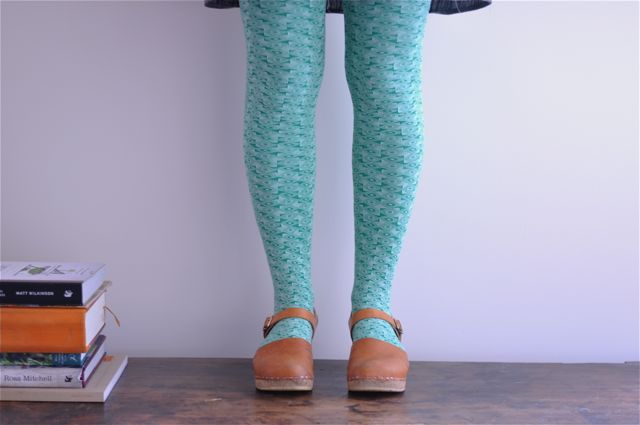 Foxs Lane: OK OK tights (giveaway).