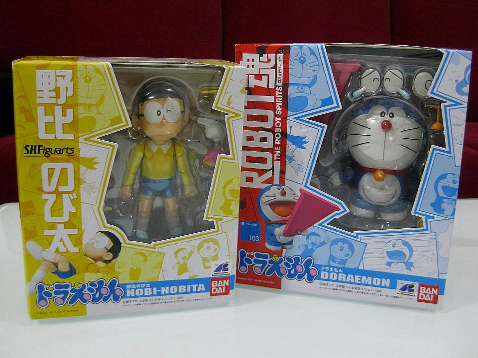 deSMOnd Collection: Bandai "Doraemon" and "Nobi-Nobita"