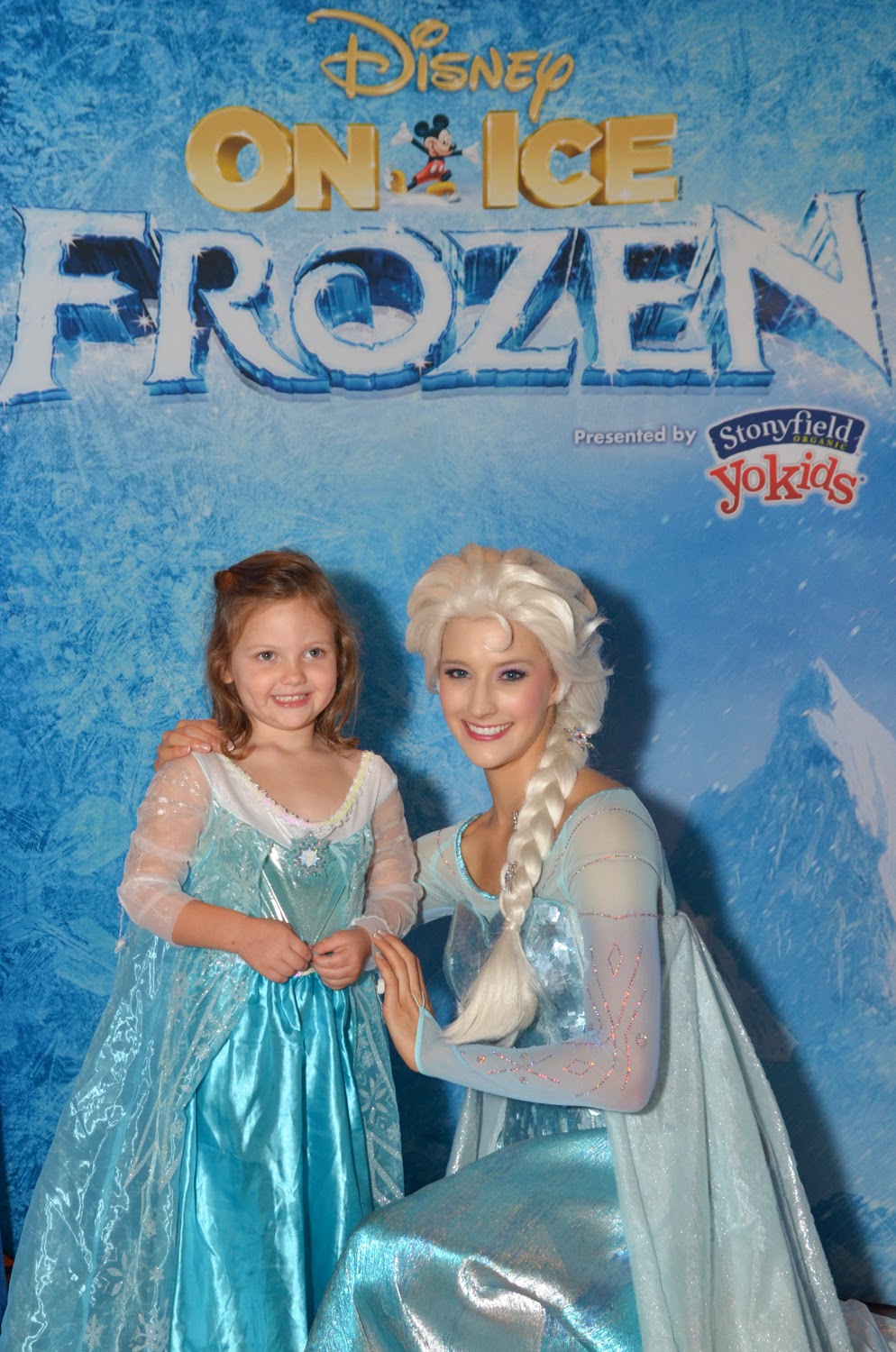 A Day in the Life of the Chanons.....: Frozen Disney on Ice: Meeting ...