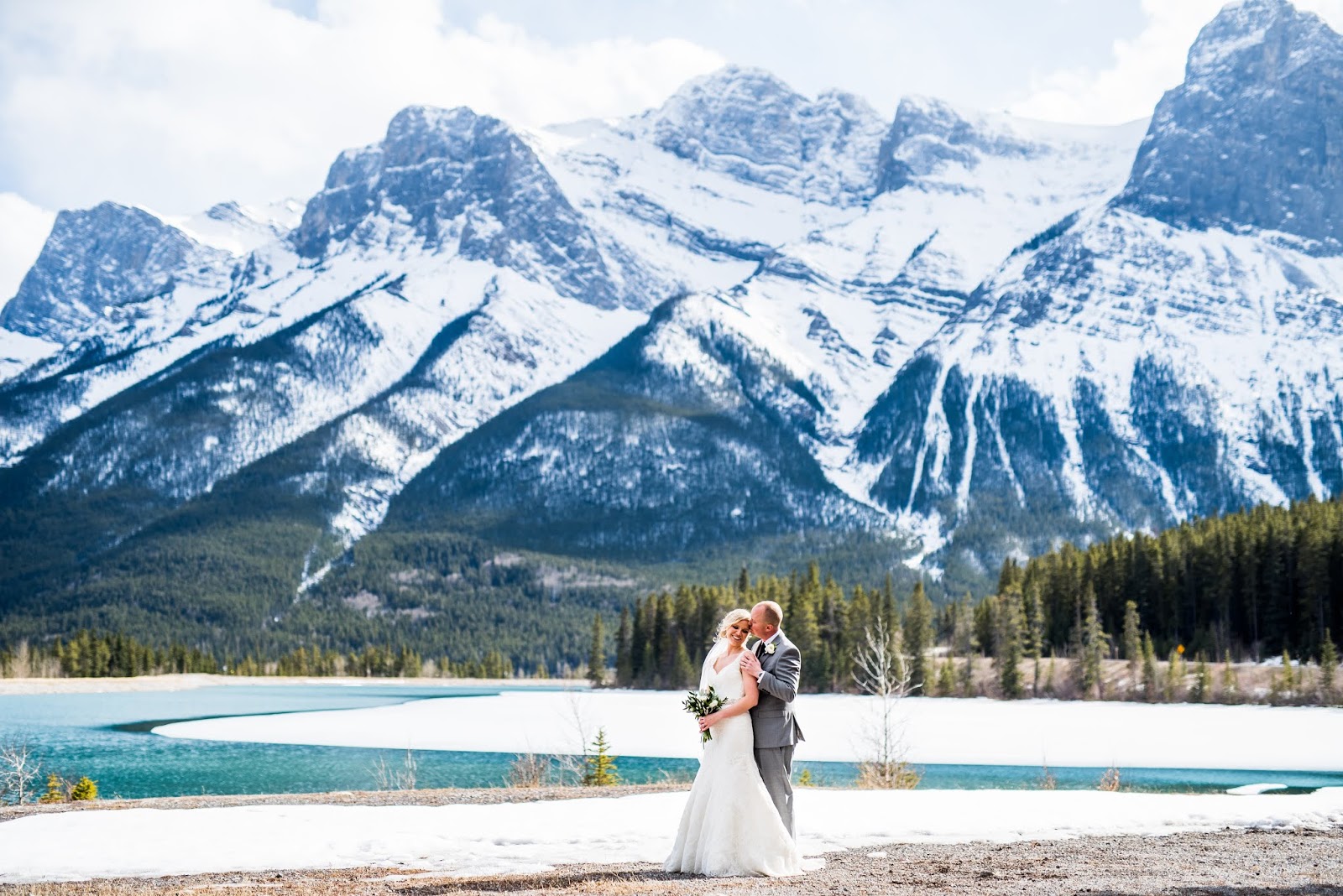 Dining Delight: An April Wedding in the Rocky Mountains