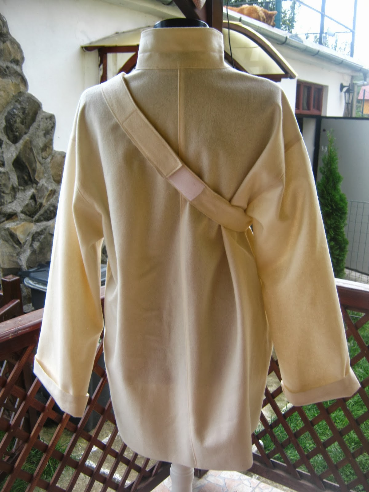 Vintageinharmony - hainele vintage spun povesti...: EXPEDIATA Scurta ...