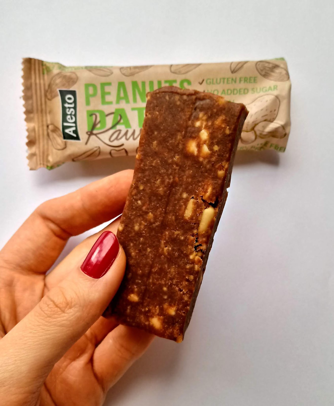 The Essentials of a Healthy Lifestyle: Alesto, Peanuts & Dates Raw Bar ...