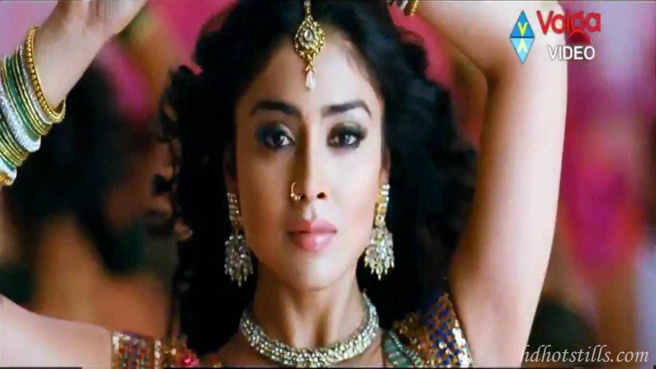 Shriya Saran Navel Kiss |Shriya Hot Navel Kiss - Indian Actress ...