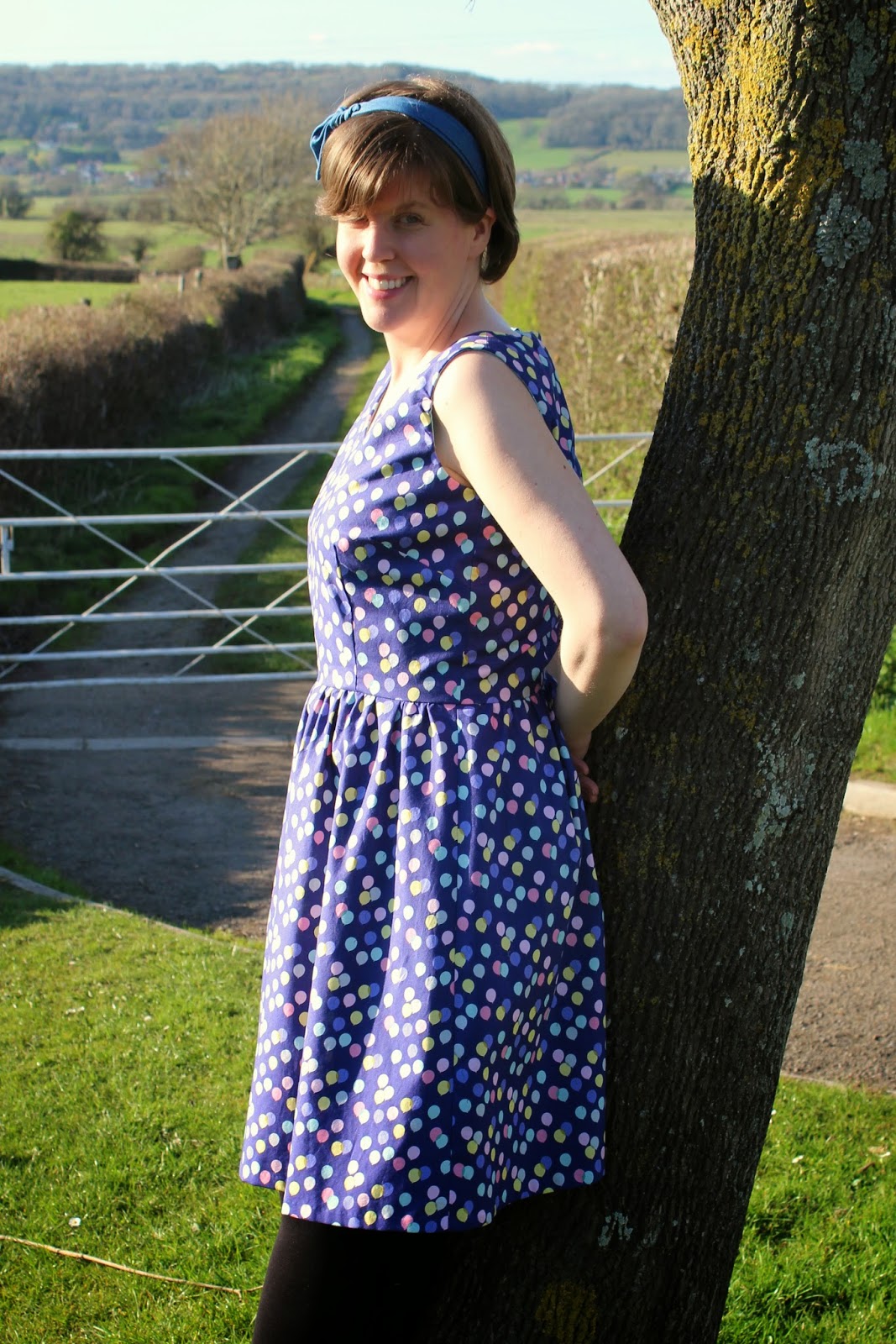 Nightingale & Dolittle: New Look 6262 - The Balloons Dress