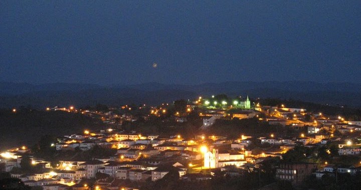 TURISTANDO PELO MUNDO: SERRO