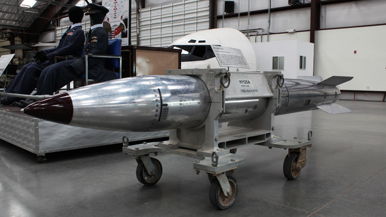 SI VIS PACEM, PARA BELLUM: La famiglia di bombe nucleari "B61" STATUNITENSI