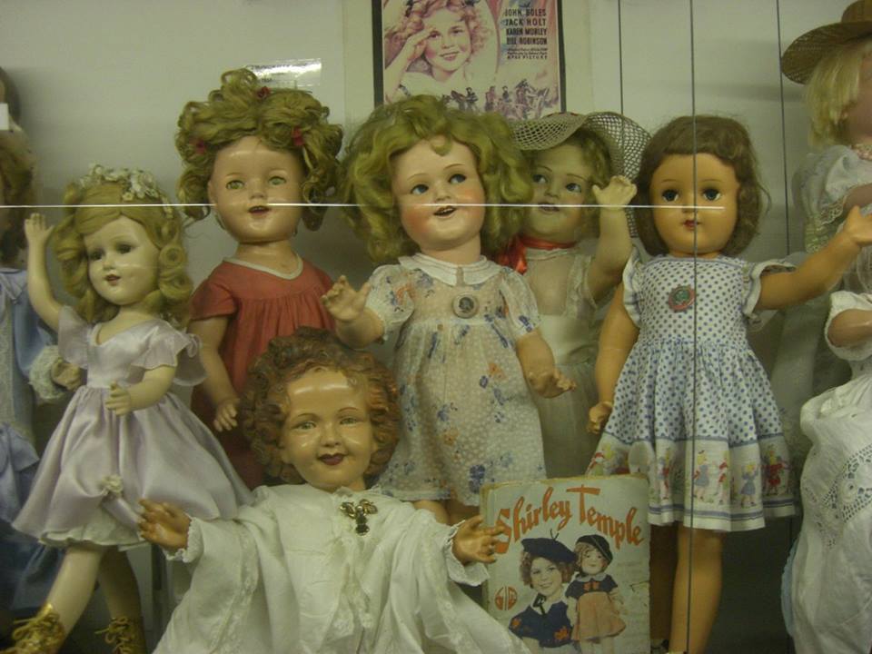 Las reinas de las muñecas: El Museo de Muñecas Antiguas de Palma de ...