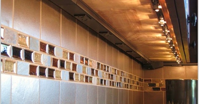 Under Cabinet Plug Mold