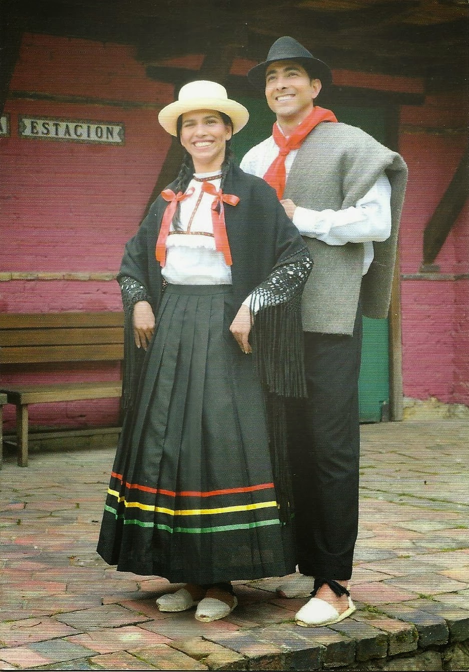 Trajes típicos colombianos: marzo 2015