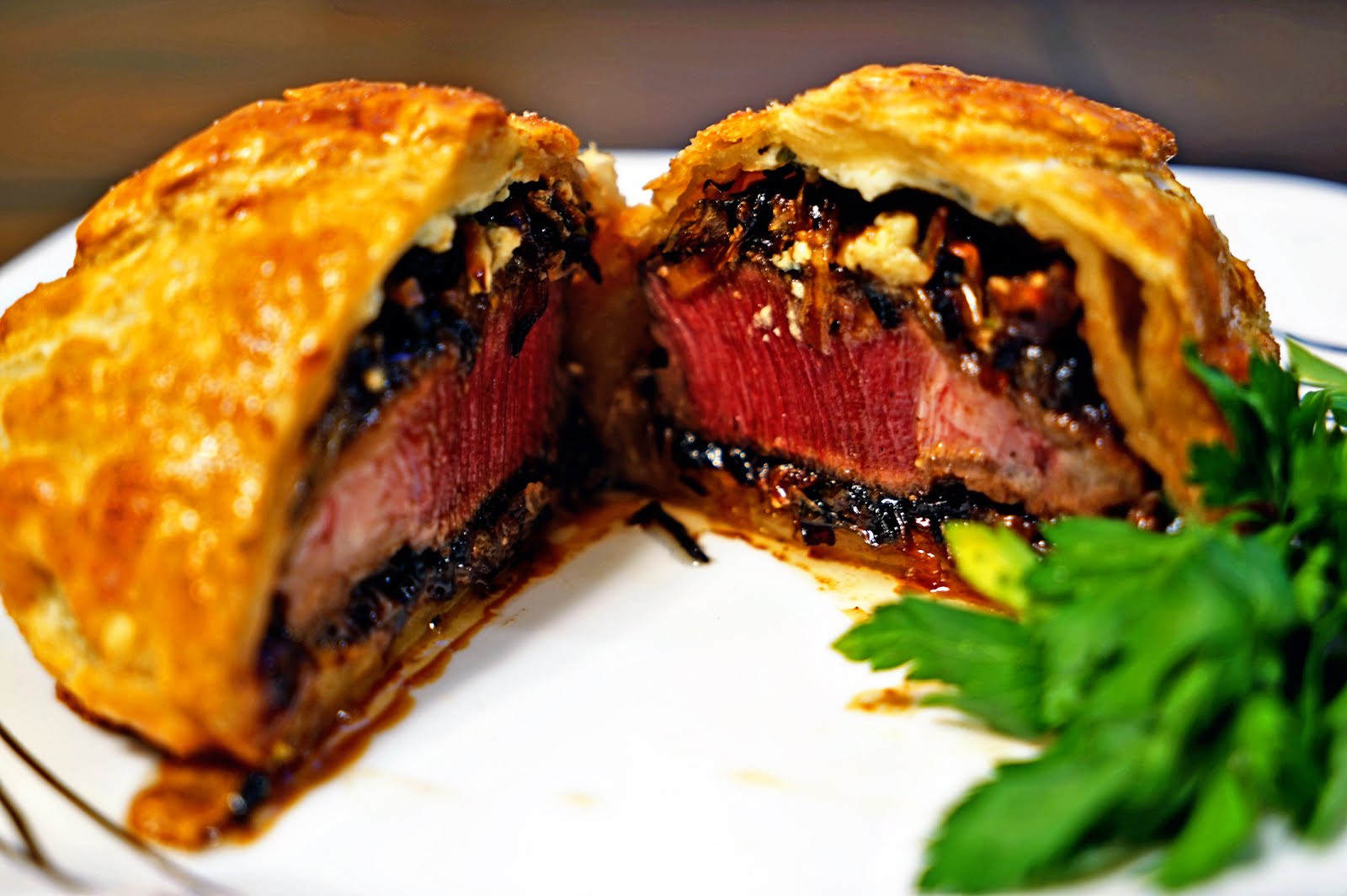 Beef Wellington - BuzzEssen Foods
