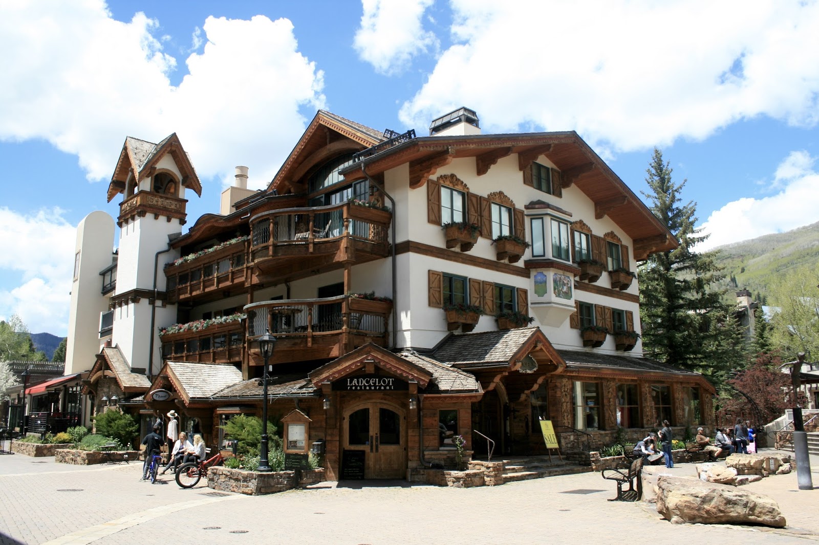 Amy's Creative Pursuits: A Day In Vail In The Spring