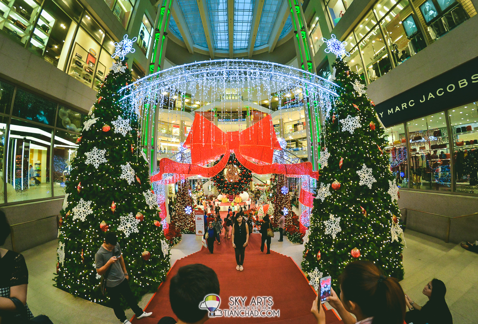 2014 Christmas Decoration @ Pavilion Kuala Lumpur Shopping Mall: Sesame ...