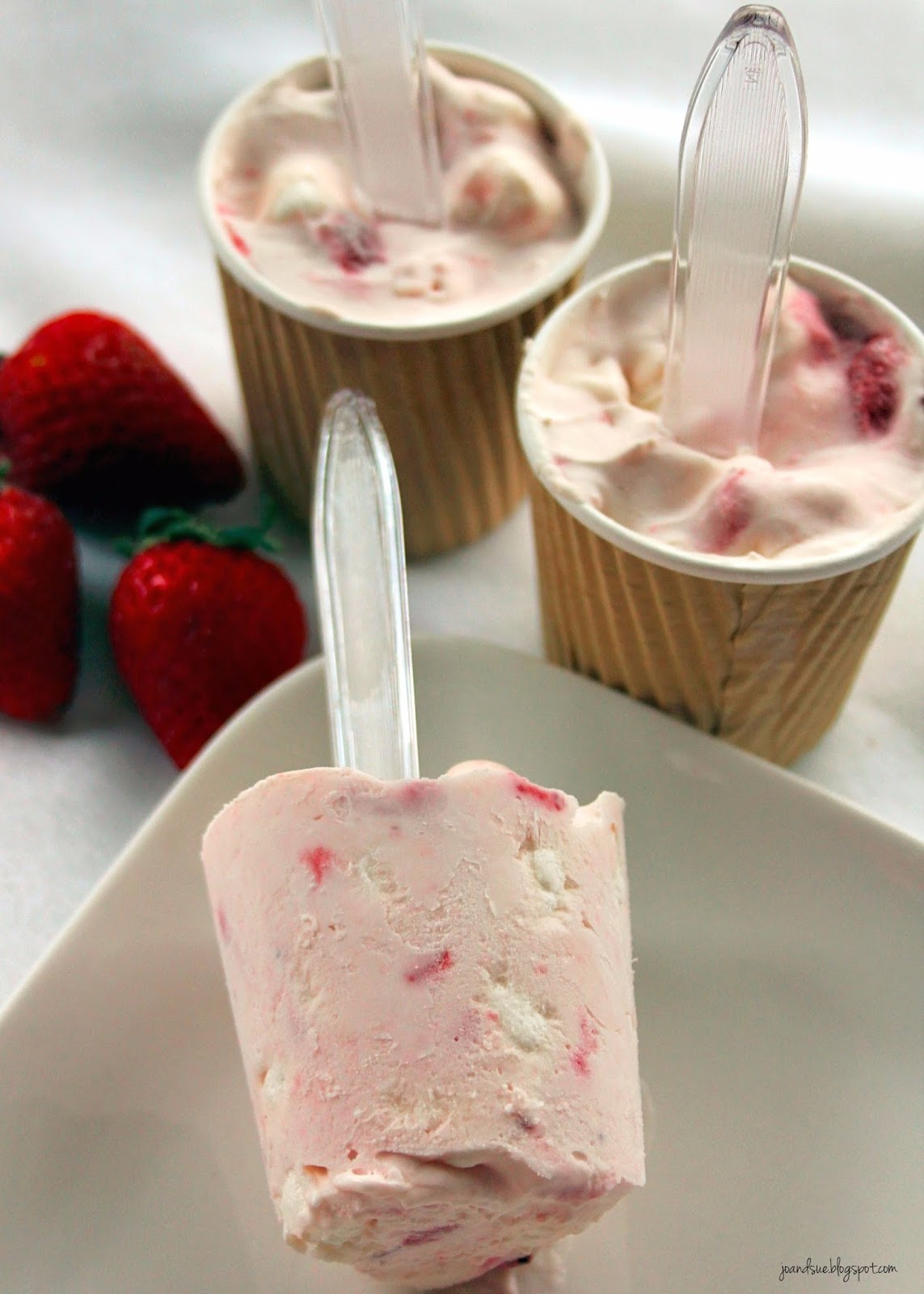 Jo and Sue: Strawberry Cheesecake Snowballs