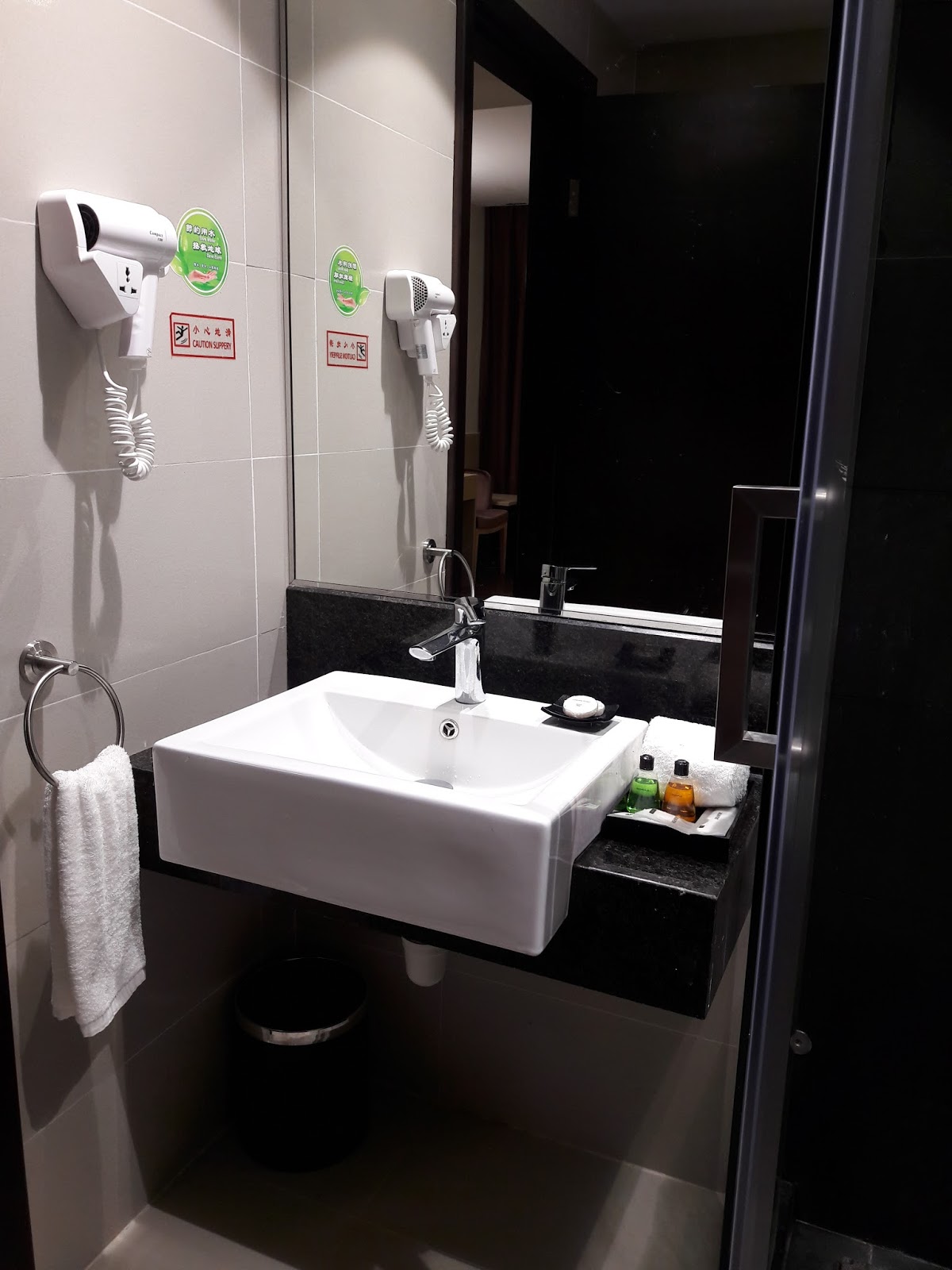 Ceritera FLK: Hotel Labuan Point