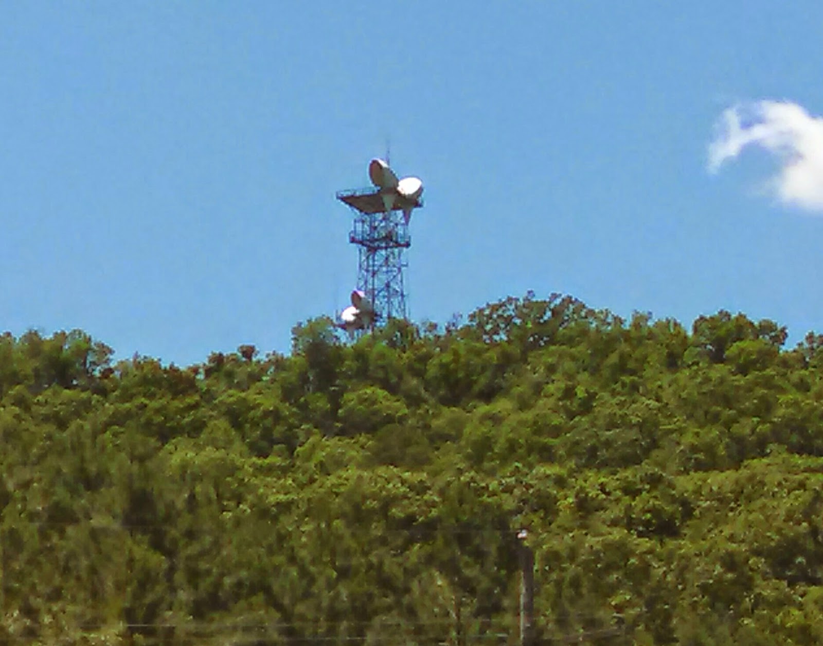 The Elegant Astronaut: Our Antenna Is Bigger Than Yours