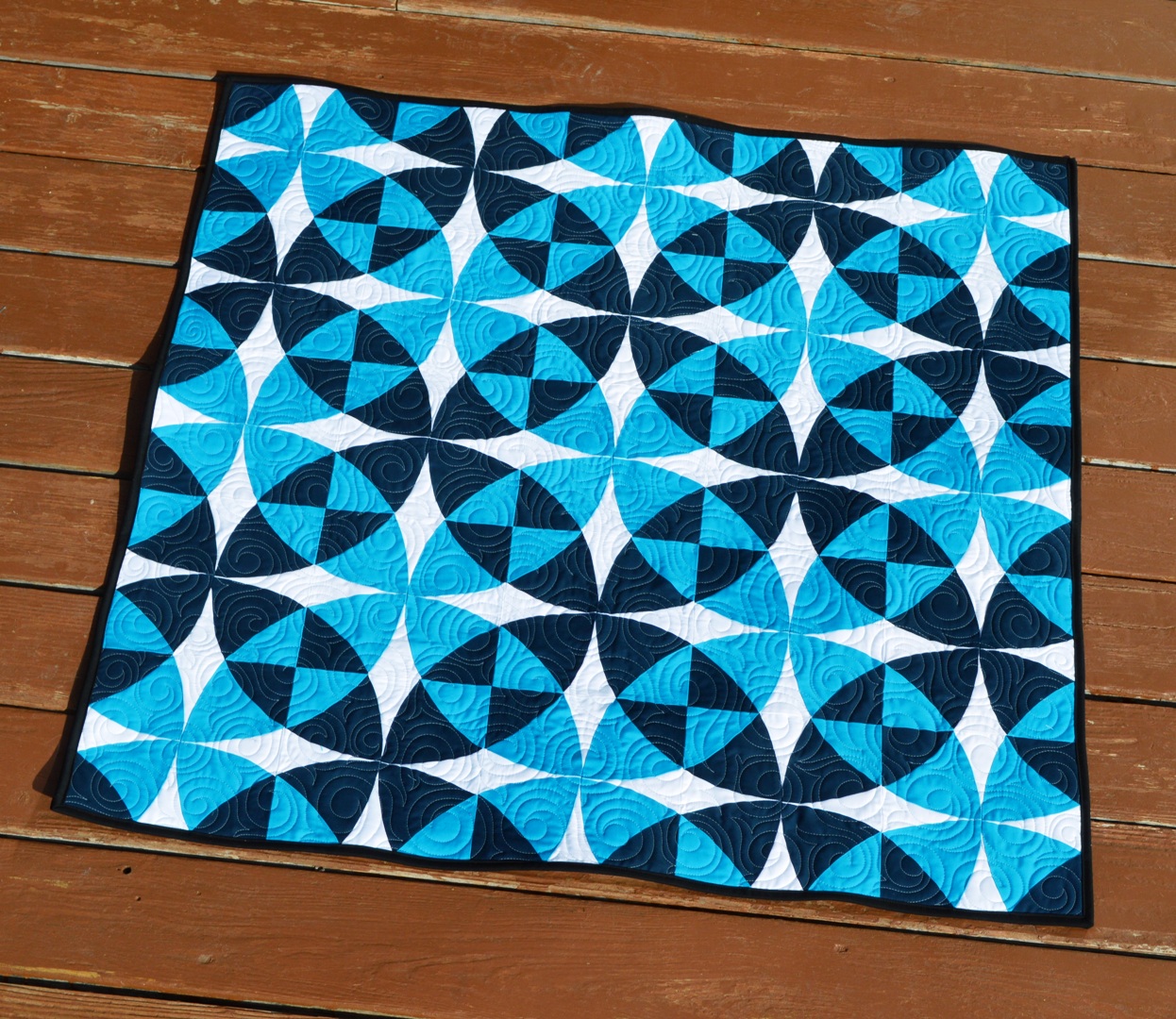 Happy Quilting: Winding Winter Ways Quilt and Tutorial!!!!