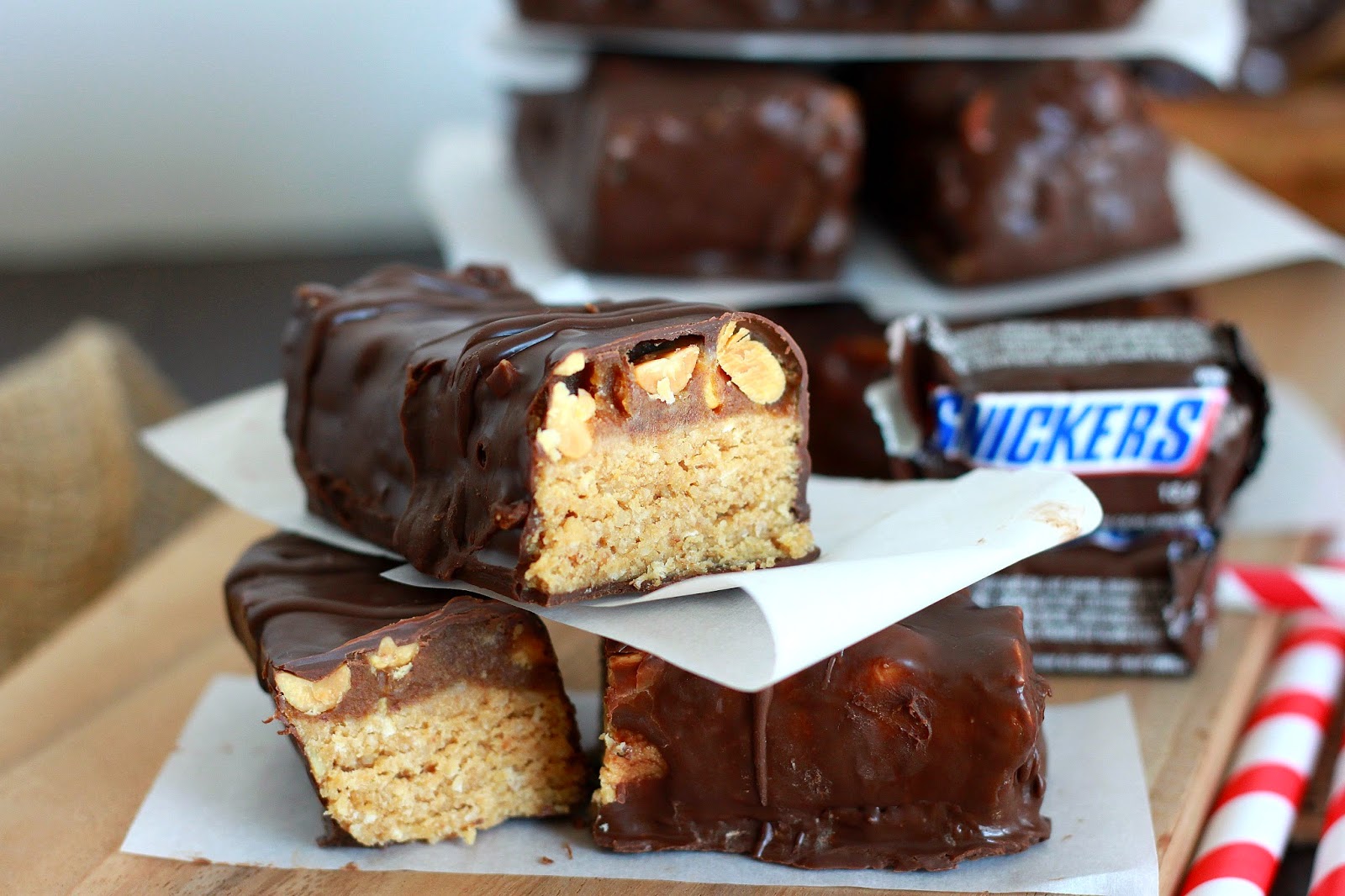 Feeding My Addiction: World's Healthiest Home-Made Snickers Bars