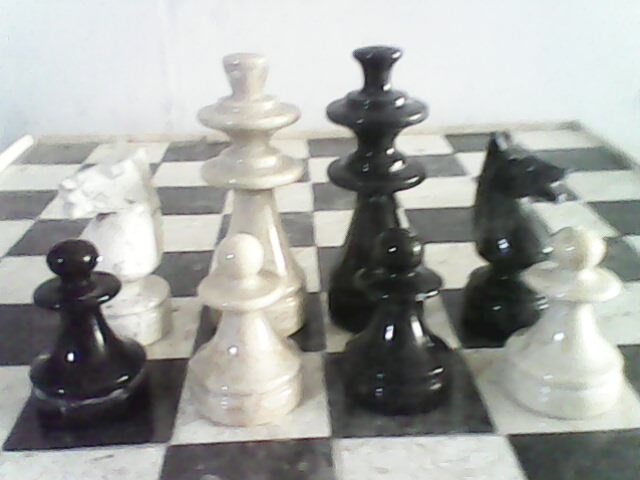 CATUR MARMER YANG MANTAB BUAT GRAND MASTER - Kerajinan Onix Marmer ...