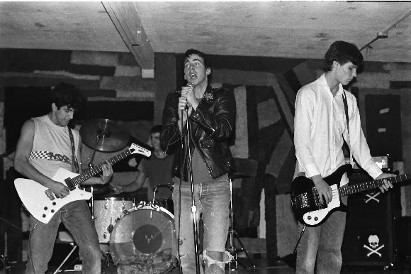 Disco a Disco Discografias Comentadas: Bad Religion 2 - How Could Hell ...