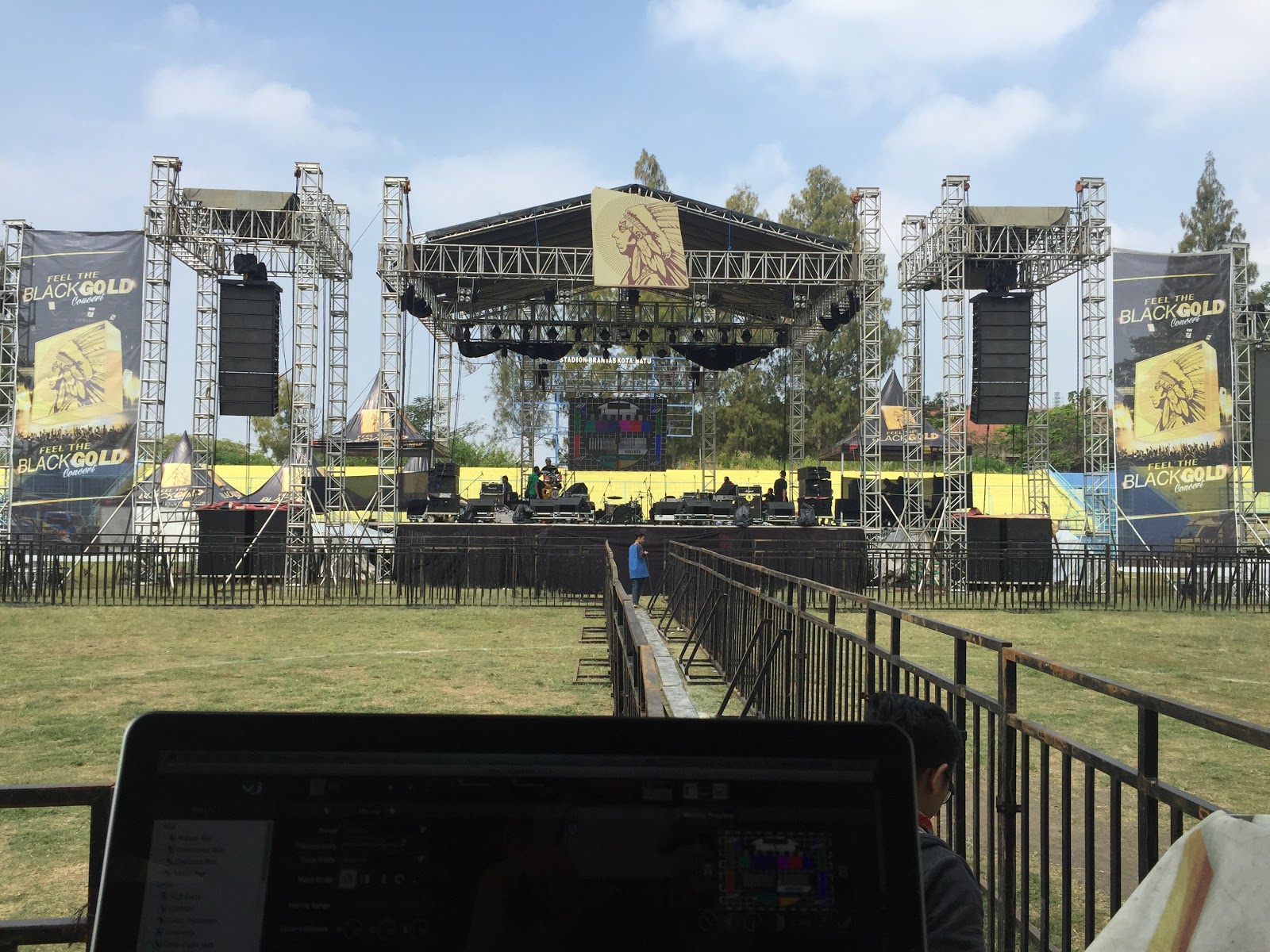 SEWA SOUND SYSTEM PROFESIONAL MALANG | RENTAL SOUND SYSTEM MALANG
