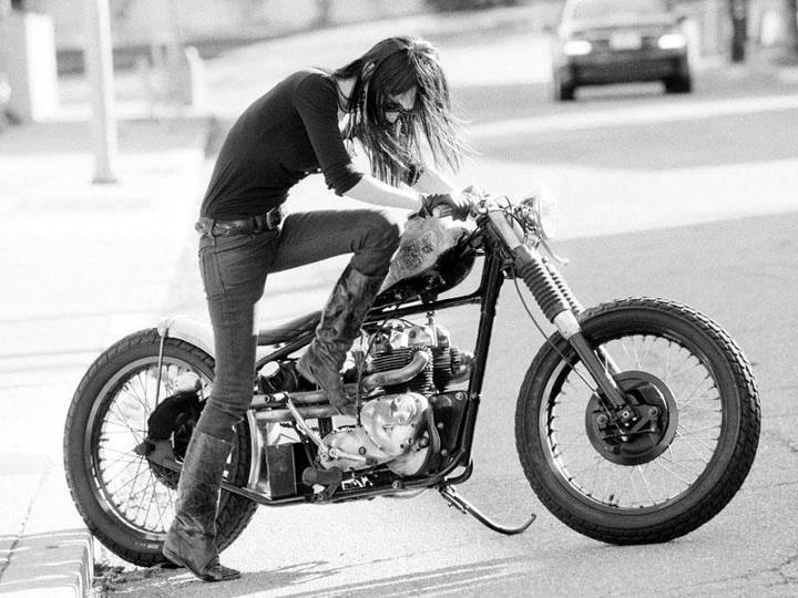 Mike Rabideau: Baddass Girls on Badass Bikes