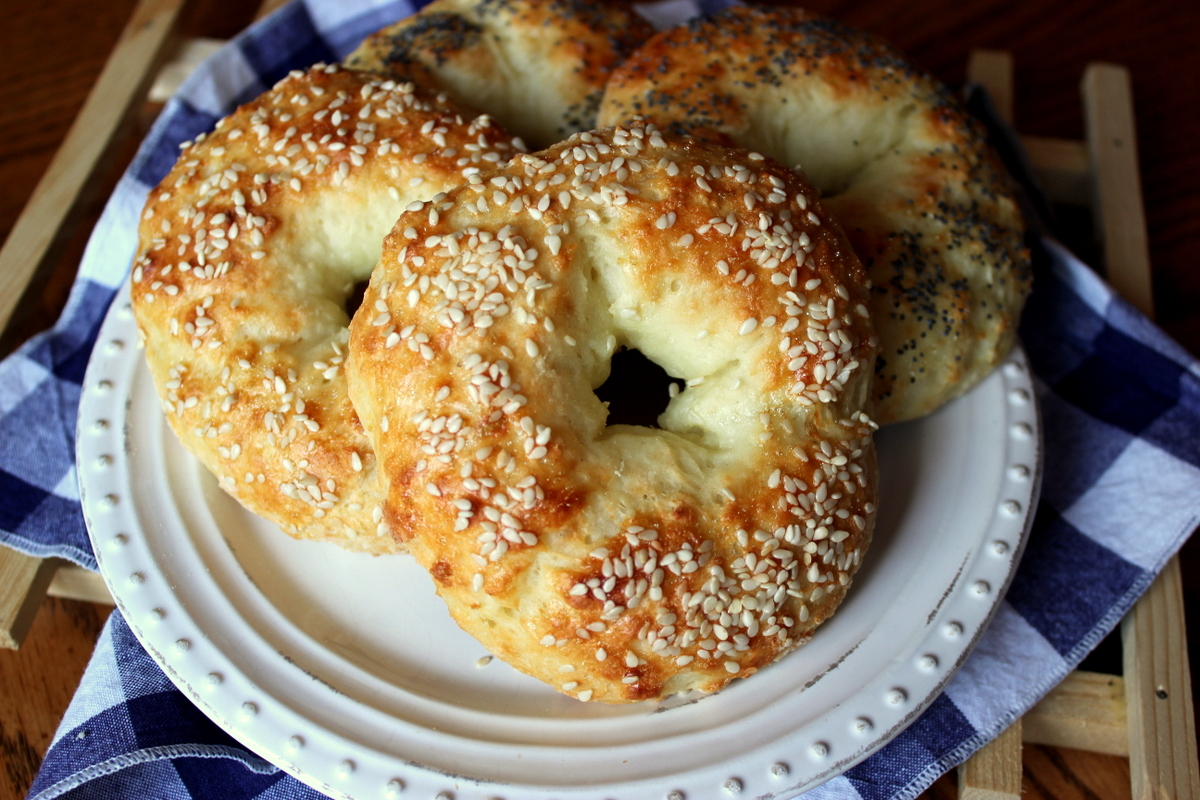 Mennonite Girls Can Cook: Rustic Biscuit Bagels