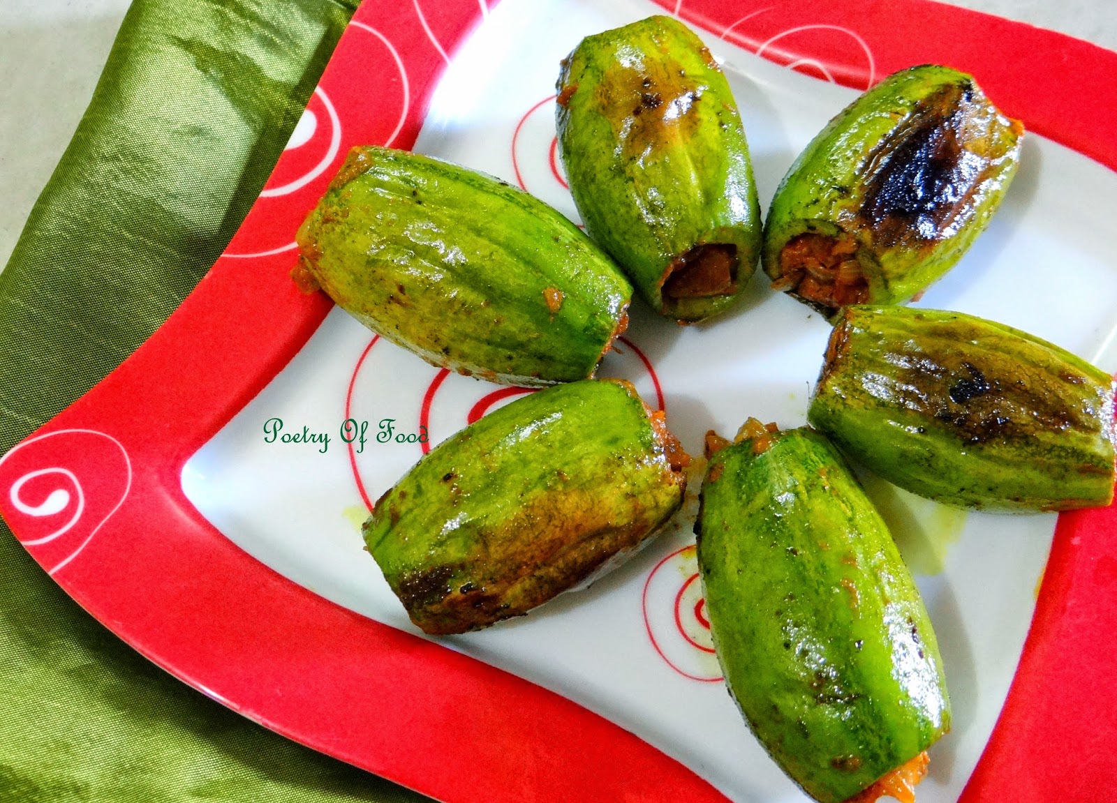 Poetry of Food: Potoler Dorma....!! Potoler Dolma....!! Prawn Stuffed Pointed Gourd Curry ....!!!!