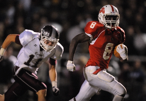 Wilson Bulldogs Football: Reading Eagle Has the Bulldogs Covered