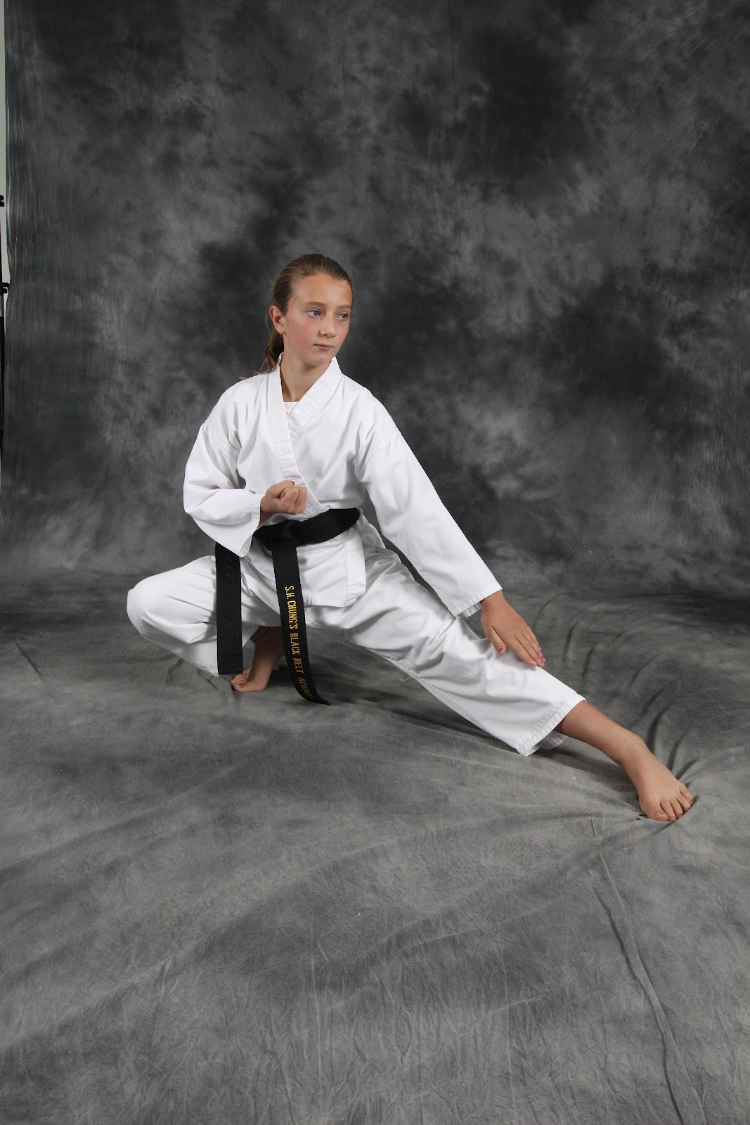 Master Kev's New Edge: Kickpics