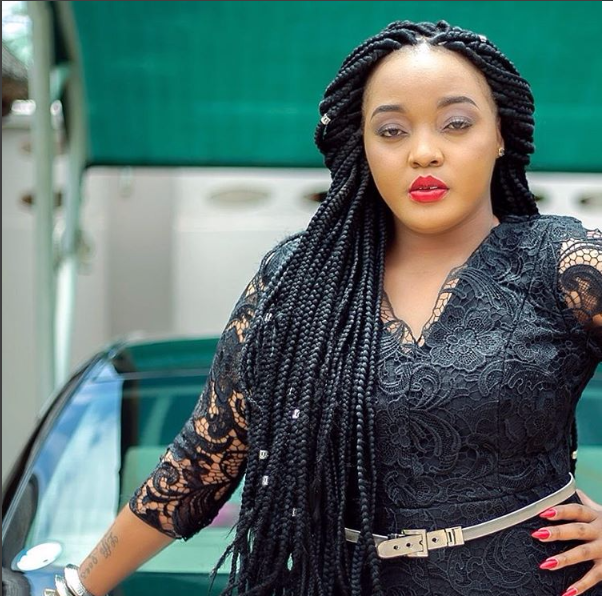 NURU THE LIGHT: JACQUELINE WOLPER TELLS A STORY WITH HER HAIR!!!