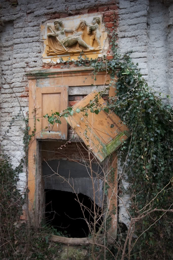 Ploaia de cuvinte: Castelul de la Banloc - cel mai frumos castel baroc ...