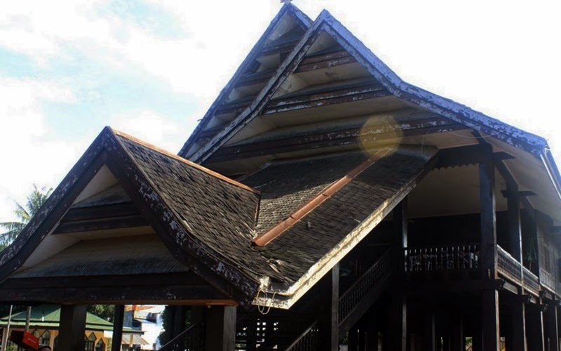 Souraja Custom House