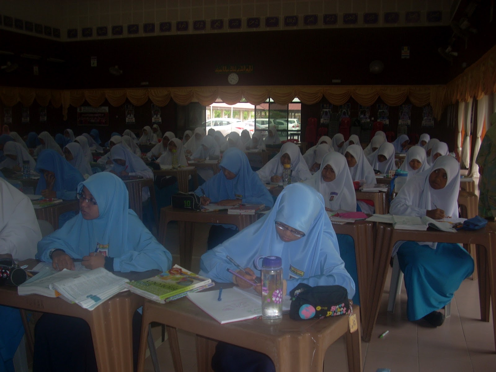 Rozaini Othman (Guru Cemerlang Biologi): Biology Workshop (SMK Agama Kedah)