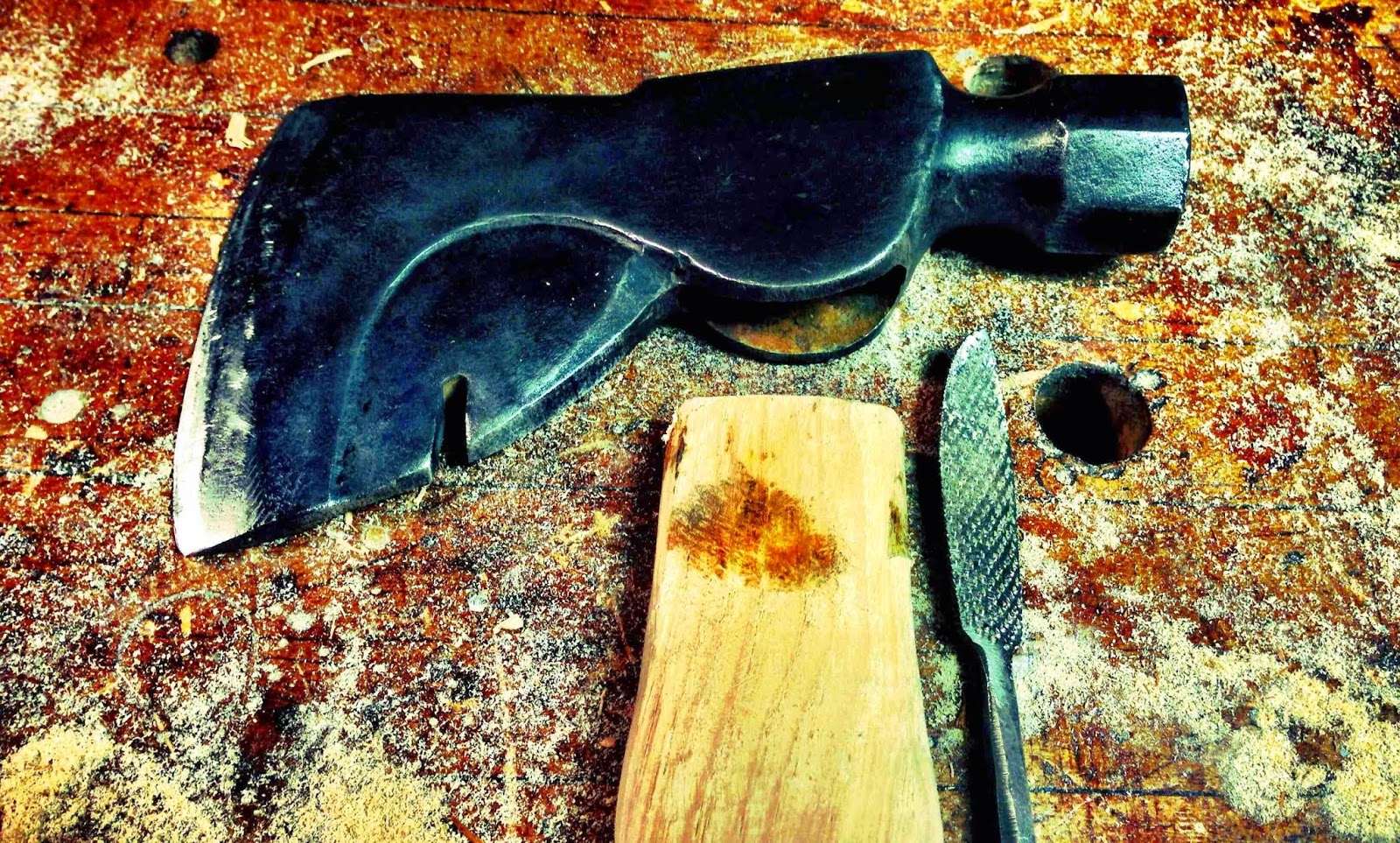 NOBLE IGNITUS:: Hanging the carpenters hatchet head - all about the ...