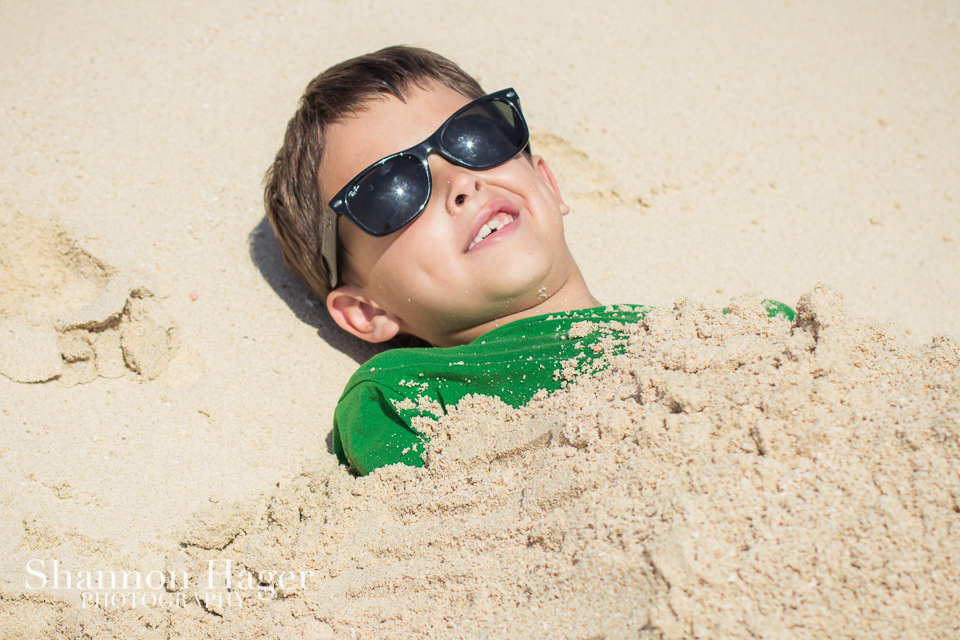 Enjoying Life With 4 Kids: First Day at the Beach 2013