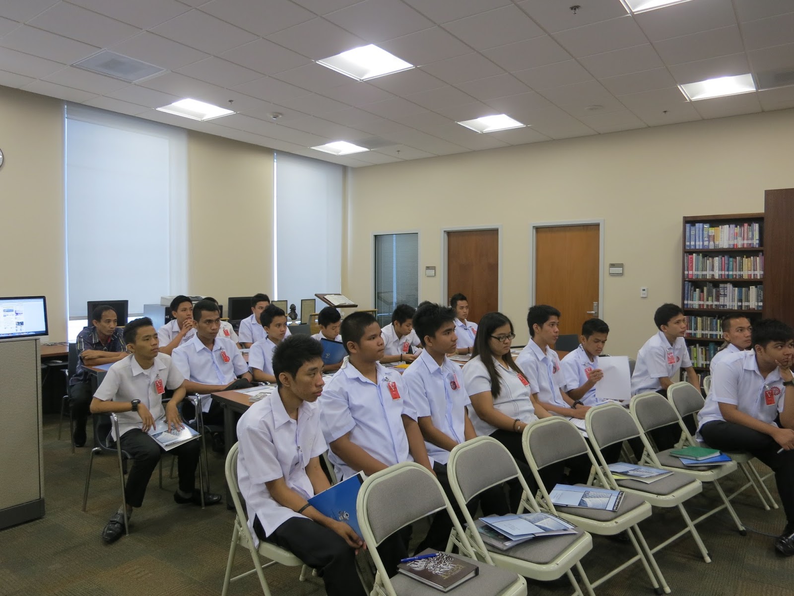 American Spaces in the Philippines: August 2013