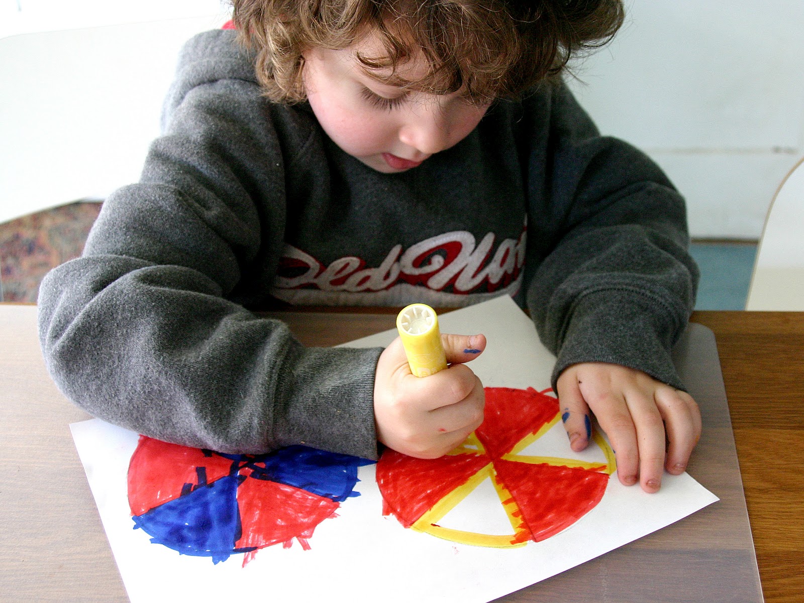 Mama's Little Muse: CD Color Spinners: basic color theory explored