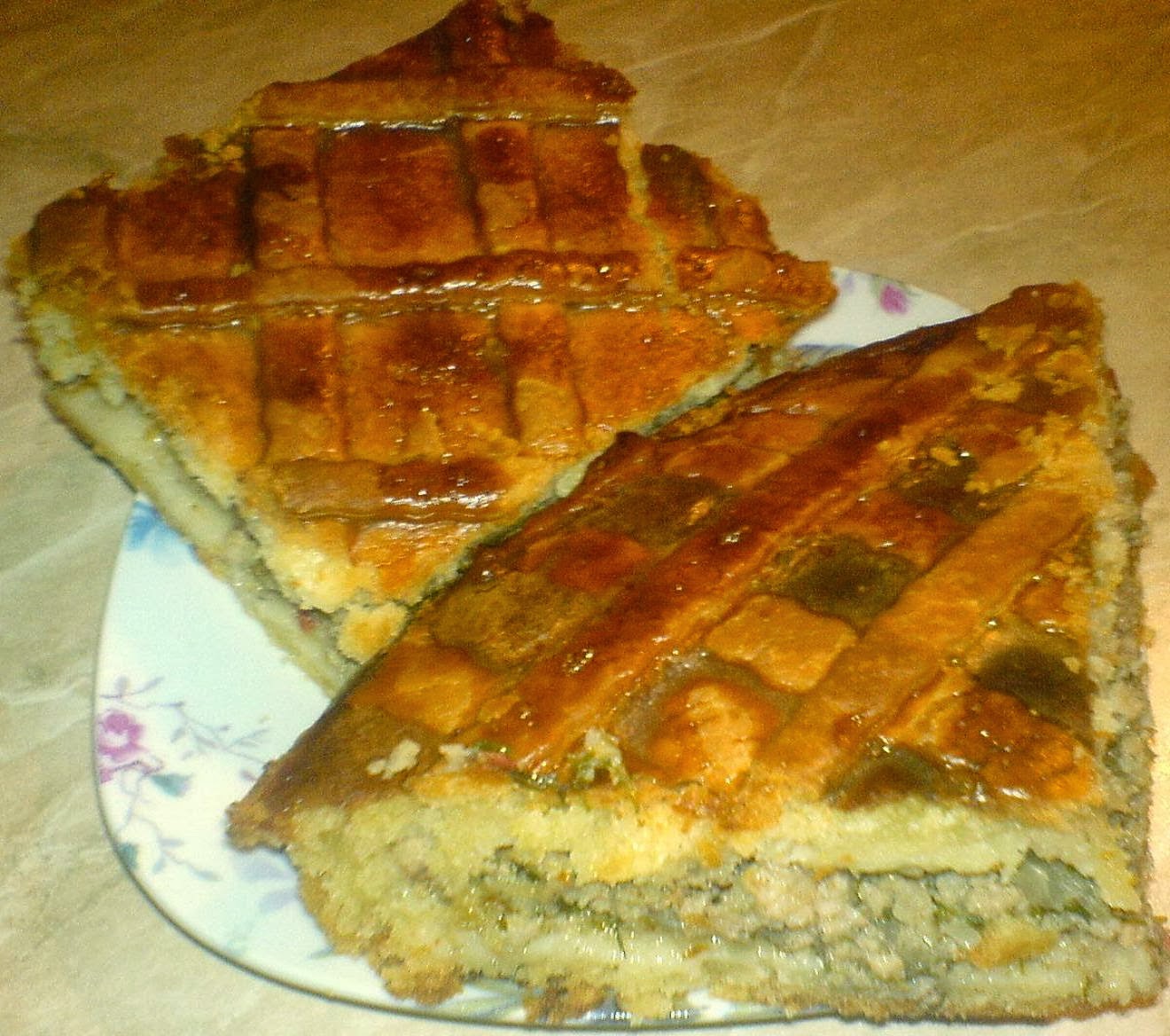 Placinta cu carne | Preparatedevis.ro