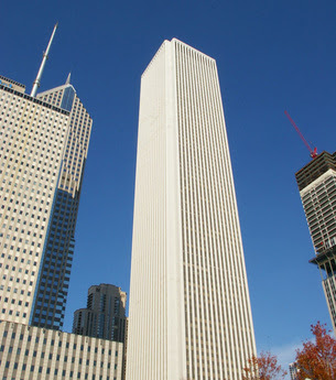 world places: Aon Center Pictures